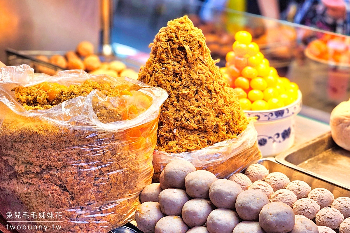 寧夏夜市美食》劉芋仔蛋黃芋餅、香酥芋丸～排隊排翻天的米其林必比登街頭小吃 @兔兒毛毛姊妹花