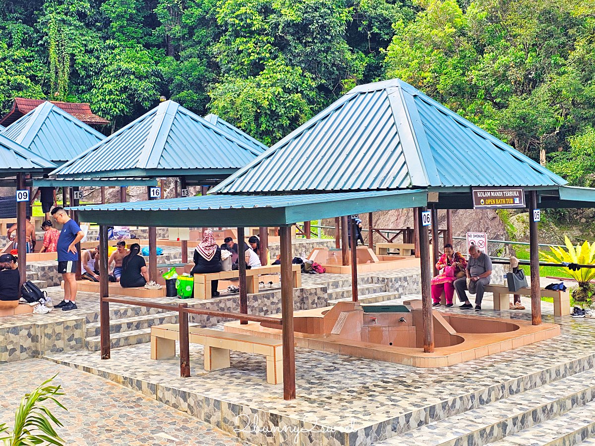 沙巴景點【波令溫泉 Poring Hot Spring】樹冠步道～從13層樓高樹頂吊橋看熱帶雨林 @兔兒毛毛姊妹花